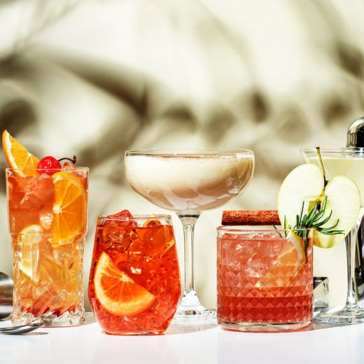 Embrace Locally Sourced Ingredients for Exquisite Cocktails