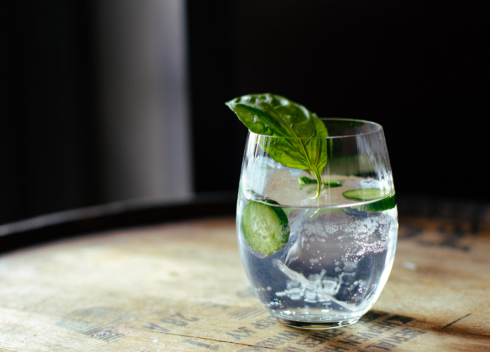 Ginebra: Historia y producción